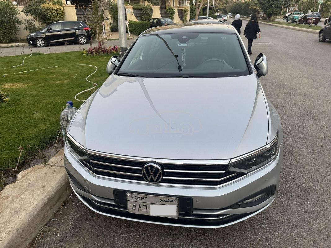 Passat Volkswagen 2021 Tagamo3 - New Cairo Silver 7206233 - Car For ...